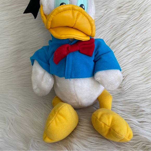 Disney | Toys | Vintage Disneyland Disney Donald Duck 8s Plush Stuffed ...